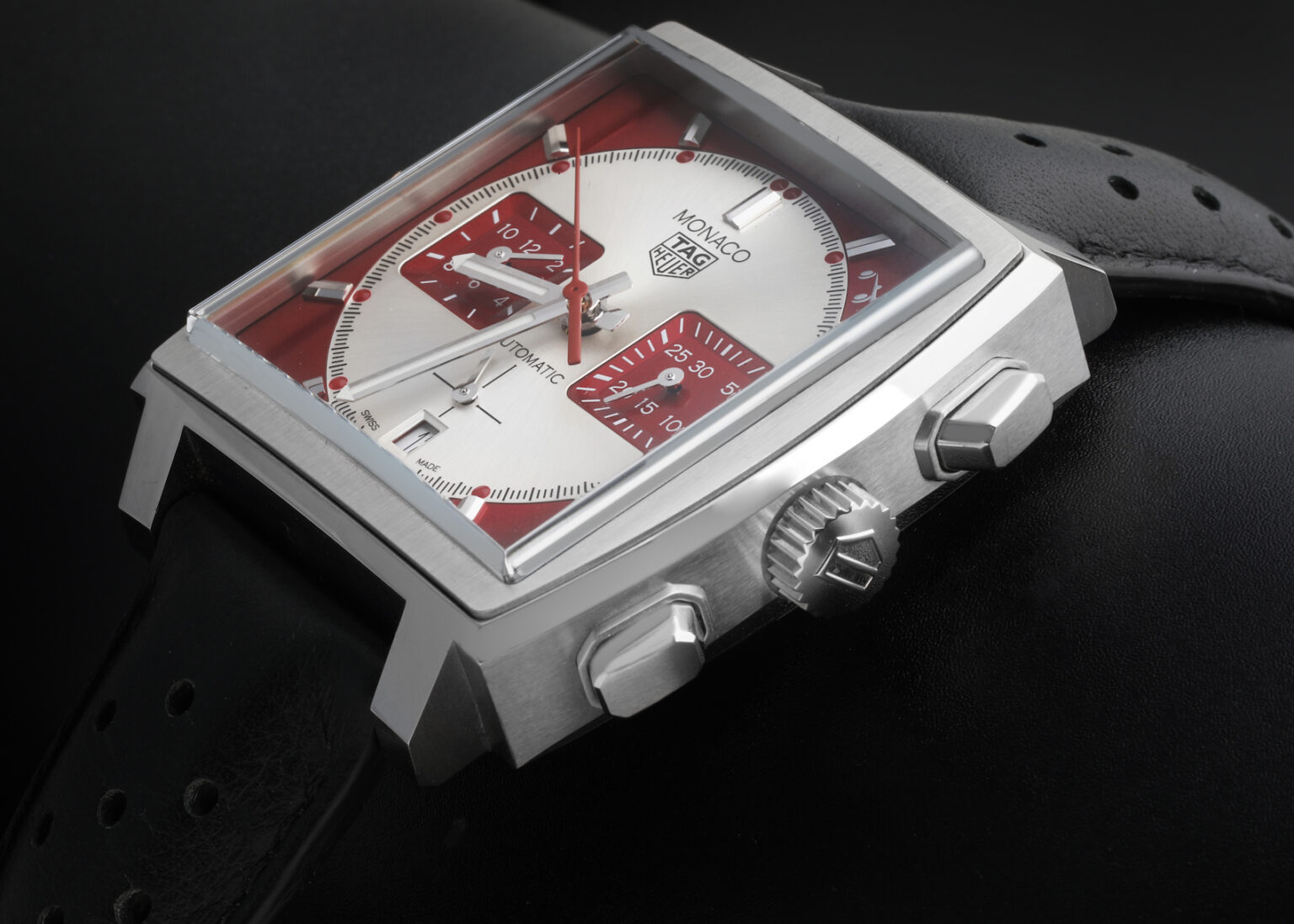 10 Best Watches with a Touch of Red | The Watch Club by SwissWatchExpo