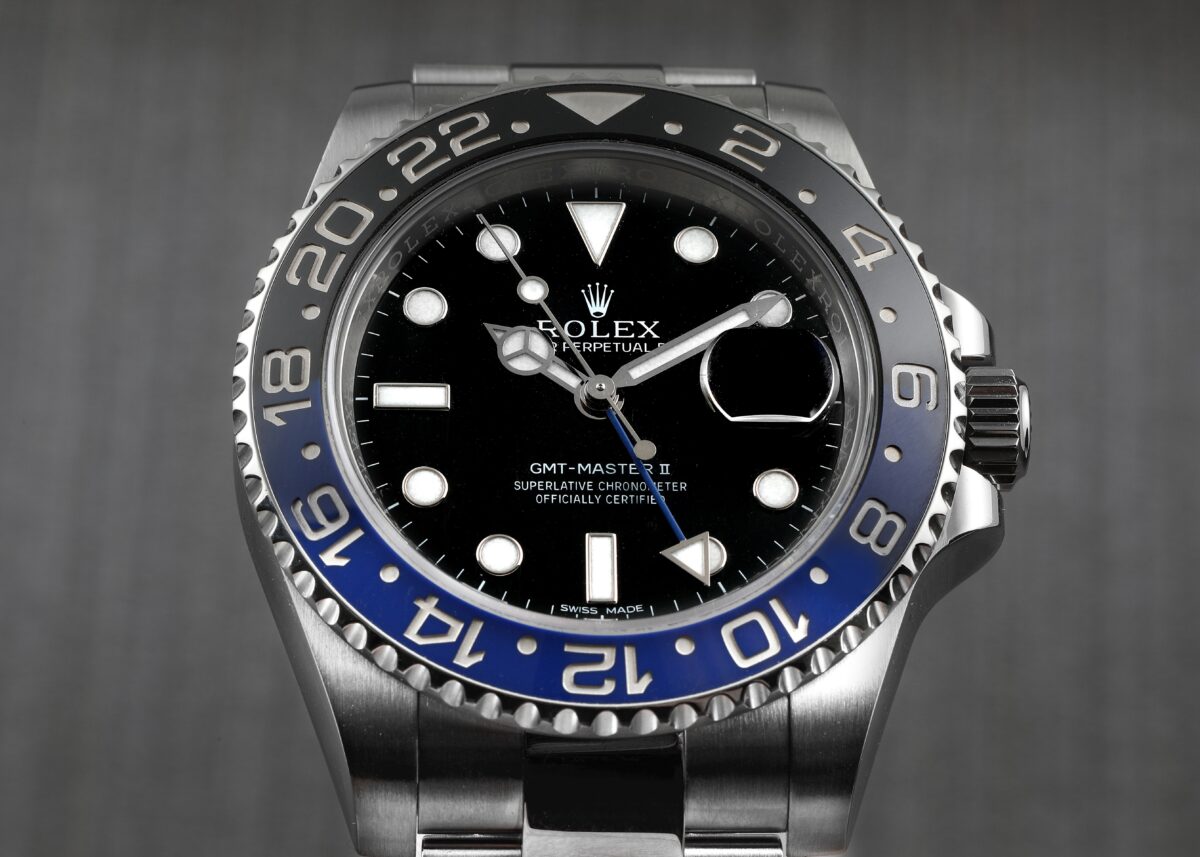 From Bezel to Icon: The Unveiling of the Rolex Batman GMT-Master II's ...