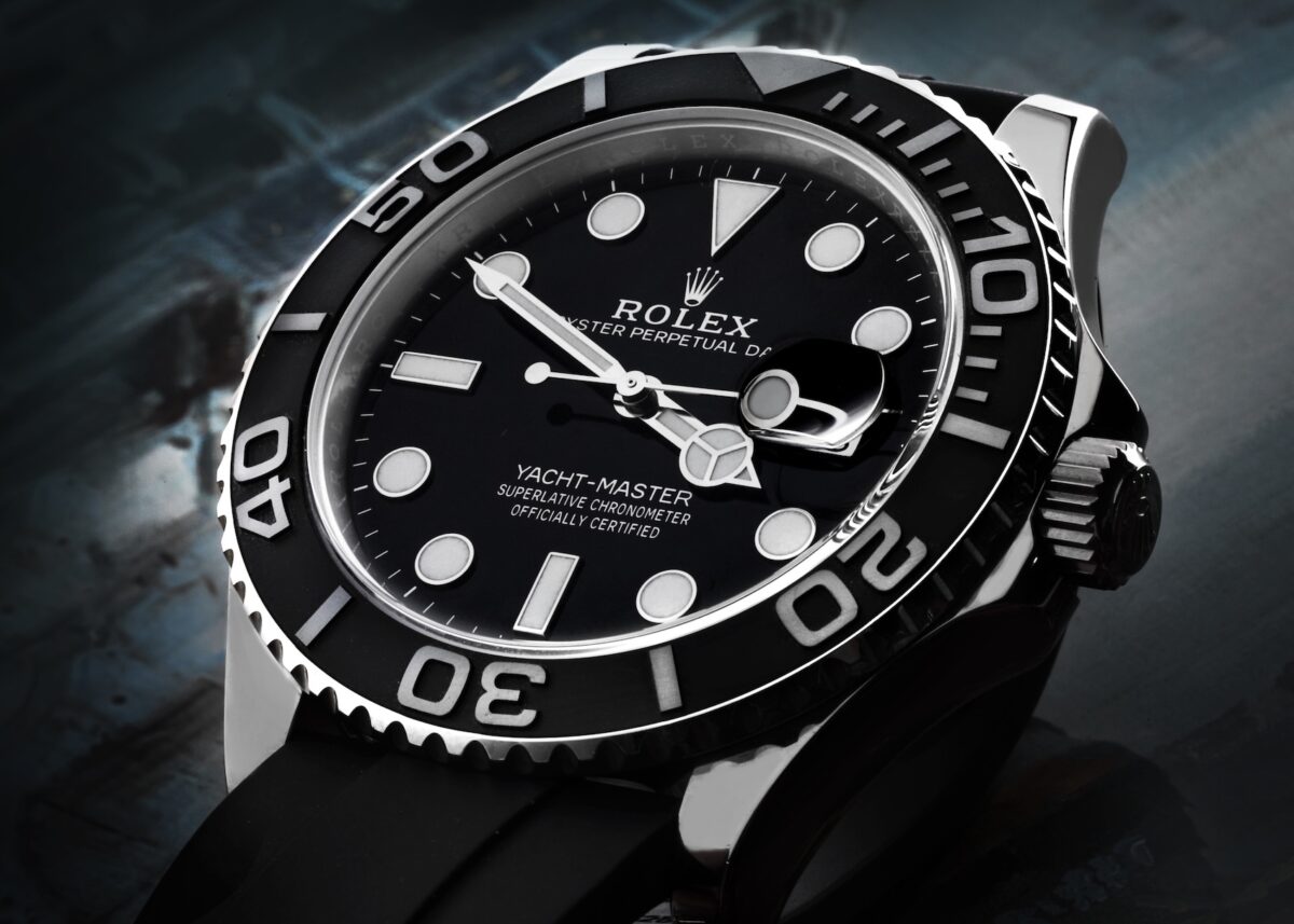 The Gold Standard: Choosing Between the Rolex Yacht-Master Oysterflex ...
